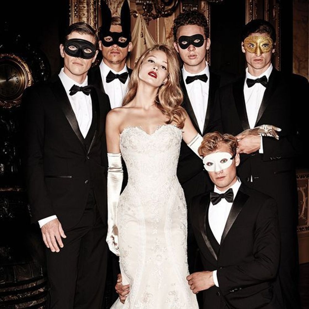 Harvest Moon: Mated To My Four Stepbrothers